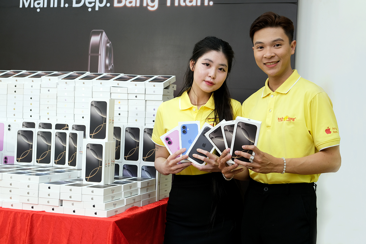 Đột nhập kho hàng iPhone 16 series siêu khủng và hoành tráng tại Bạch Long Mobile